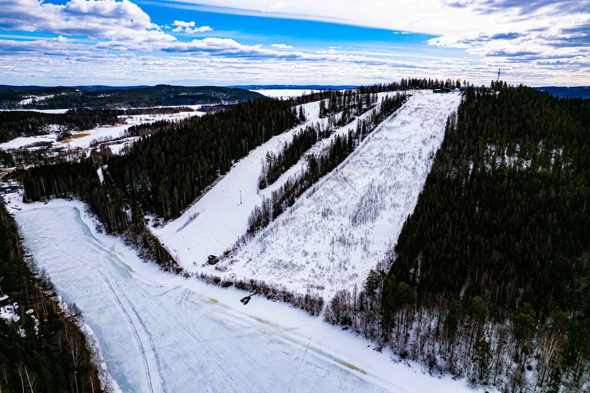 Riihivuori Resort – Laskettelukeskus lähellä sinua